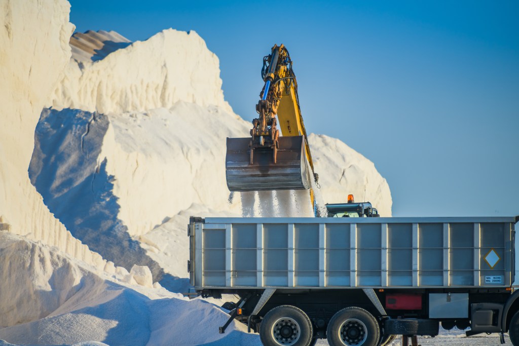 Salt trading platform